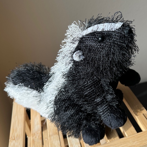 GANZ | Toys | Ganz Black White Eyelash Hair Plush Skunk Stuffed Animal ...